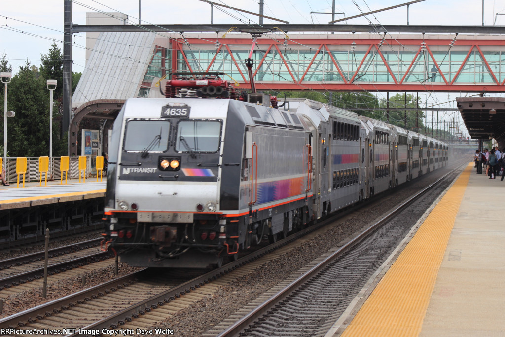 NJT 4635